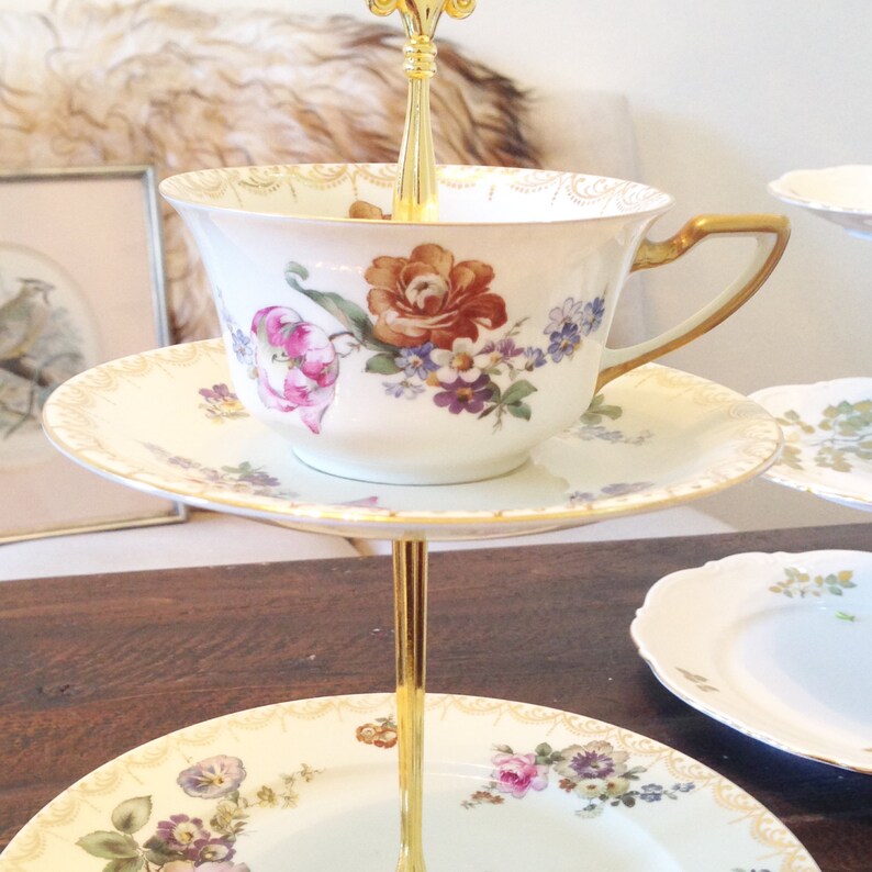 Flower Bouquets: Vintage German Bavaria Cupcake Stand or Cake Plate ...