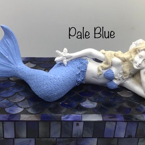 Side Laying Mermaid Statue | Mermaid Decoration | Daydreaming Mermaid ...