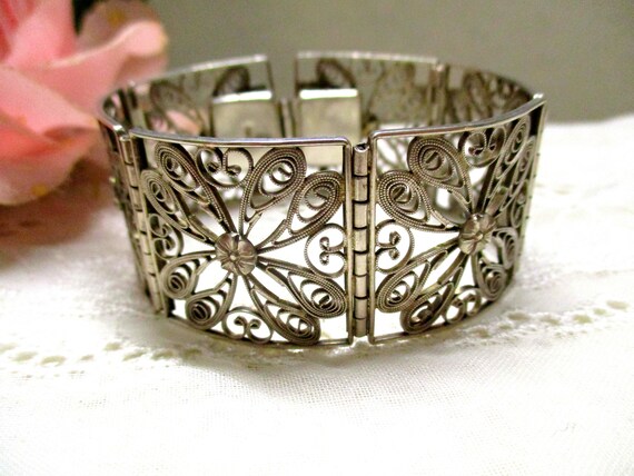 No 16 Antique wide eye-catching filigree Art Nouveau … - Gem