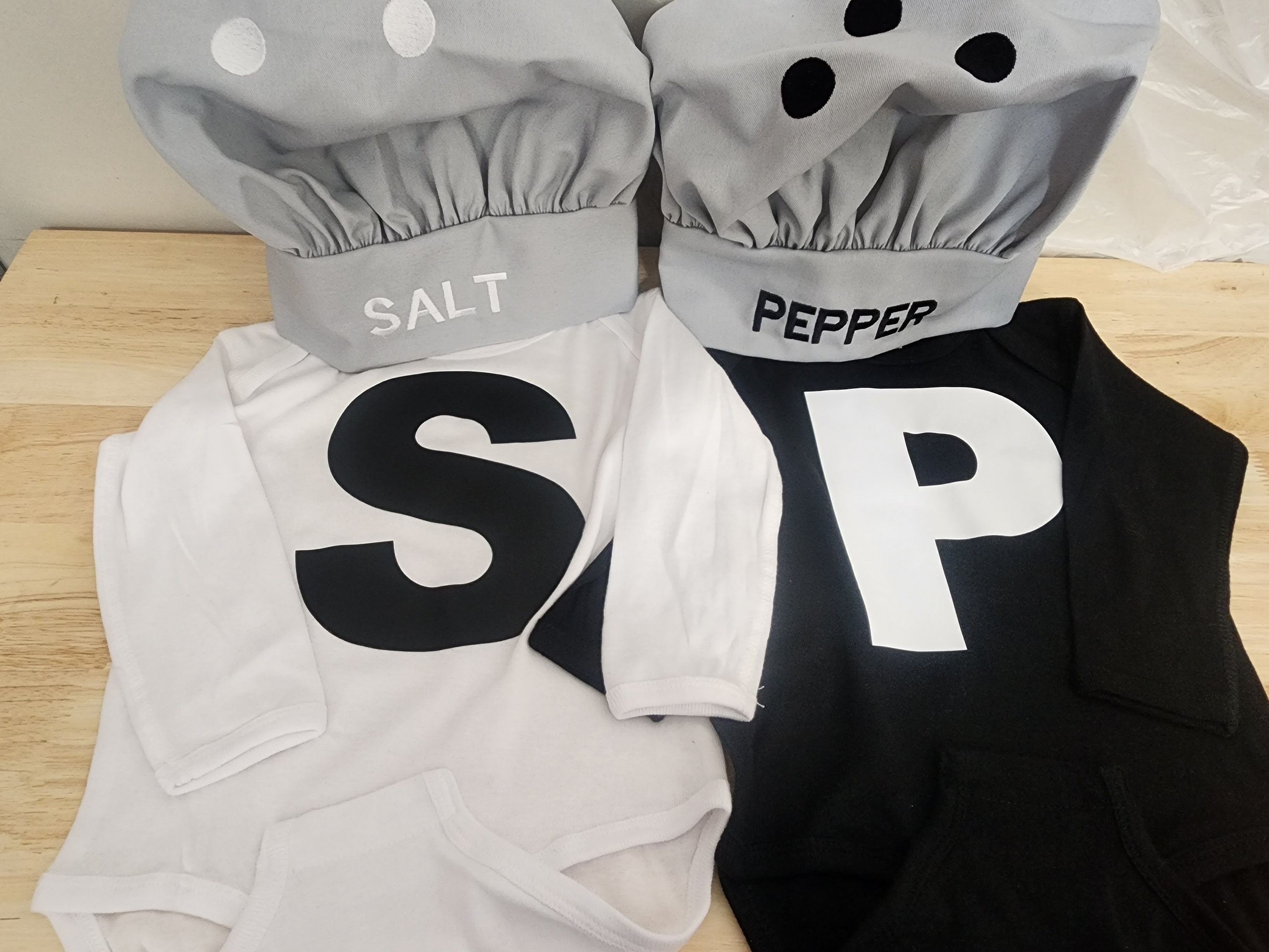 Diy Salt And Pepper Costumes