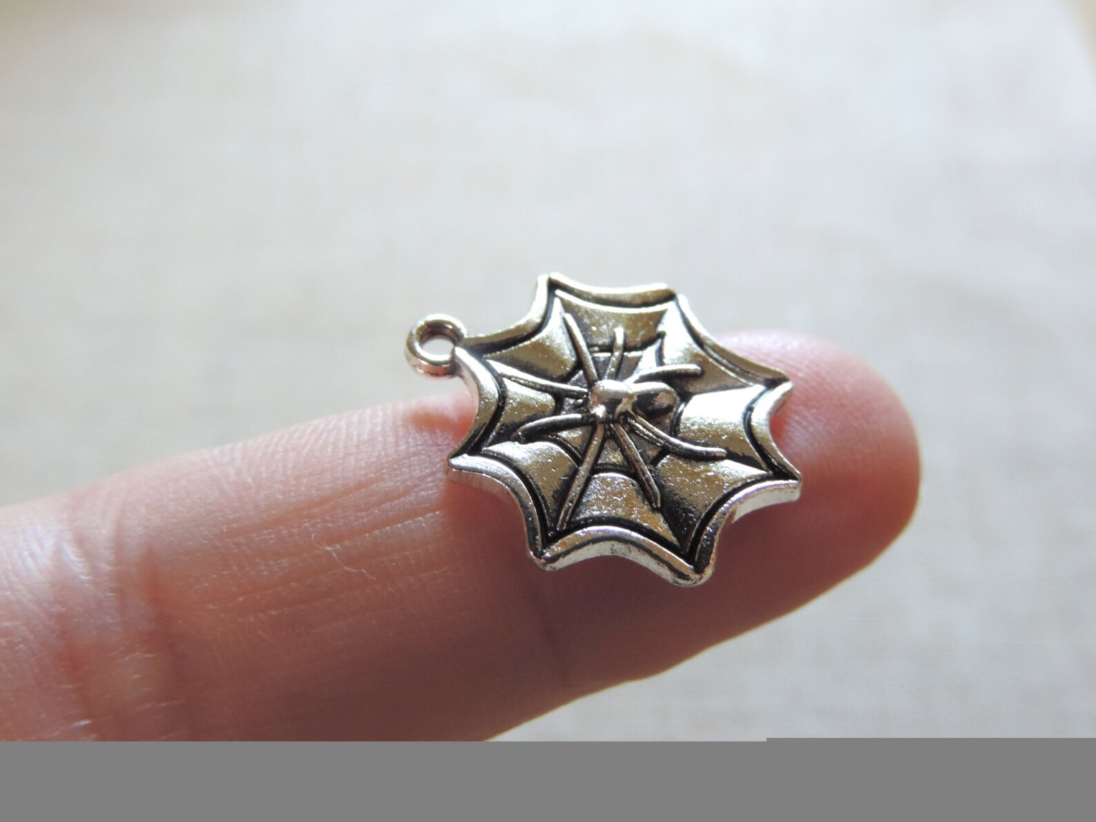 Spider Web Charms X 5. Antique Silver Tone. UK Seller. Black - Etsy
