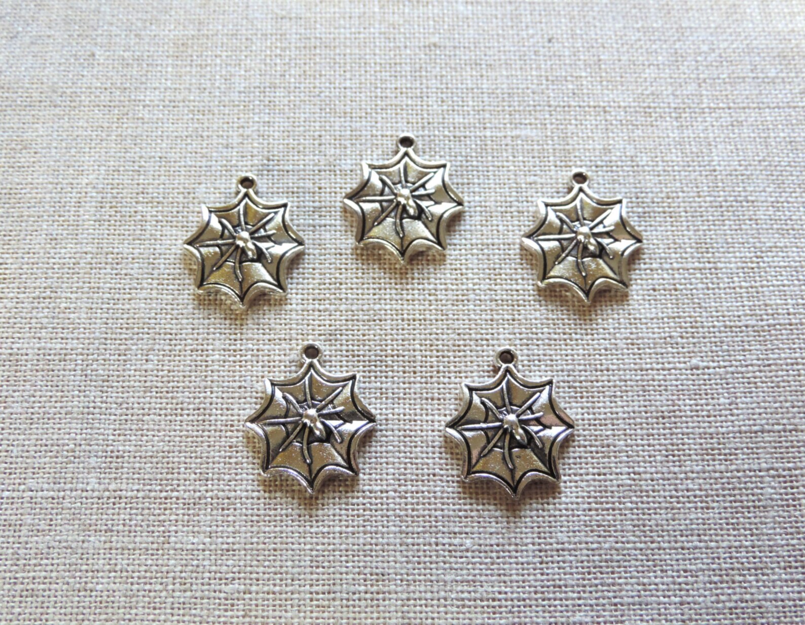 Spider Web Charms X 5. Antique Silver Tone. UK Seller. Black - Etsy