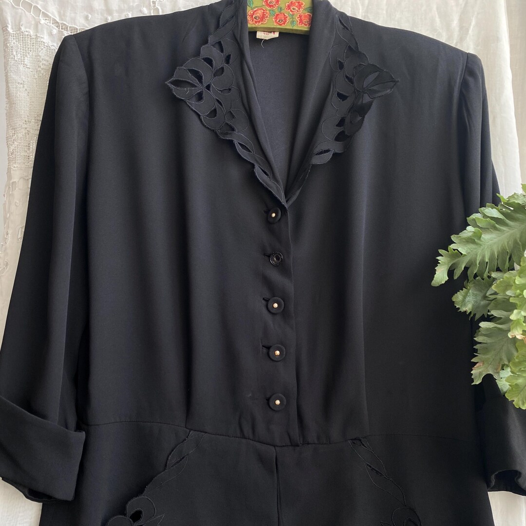 Vintage 40s Dress Eyelet Collar Black Belted Midi Dress Formal Event ...