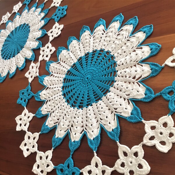 Lace Table Runner - Etsy