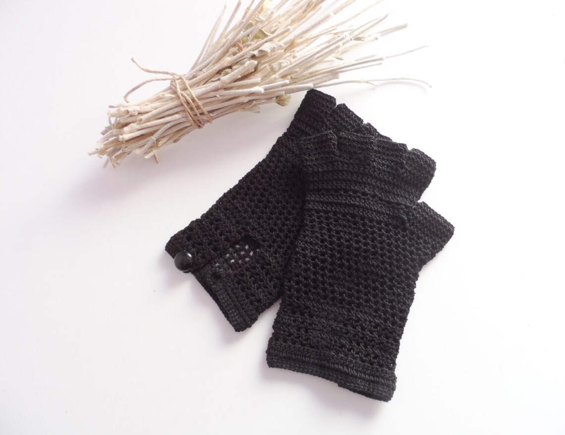 Gothic Fingerless Gloves. Crochet Lace Gloves. Black Lace - Etsy