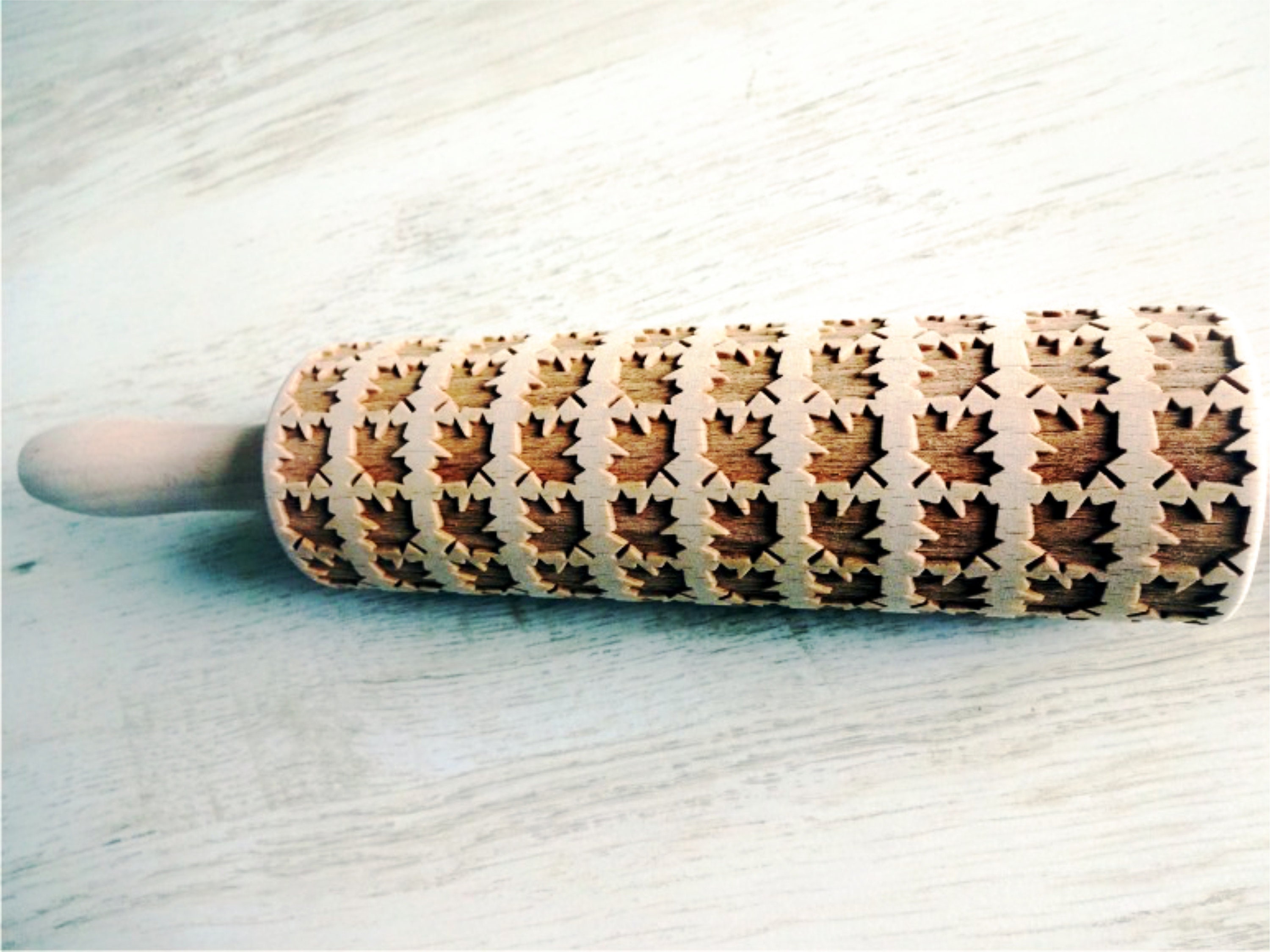 MAPLE LEAVES embossing rolling pin Engraved rolling pin with | Etsy