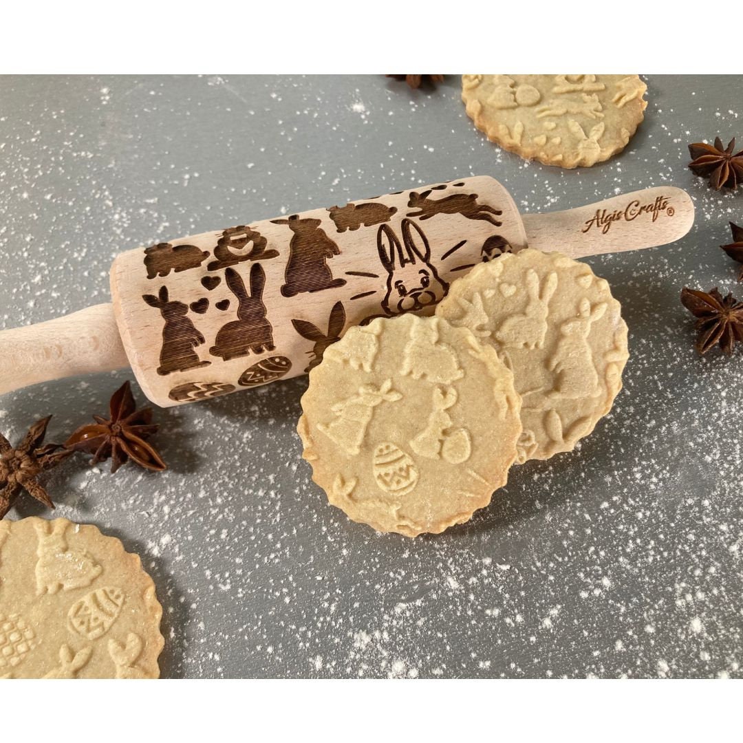 EASTER BUNNIES Kid Embossing Rolling Pin. Engraved Roller With Easter ...
