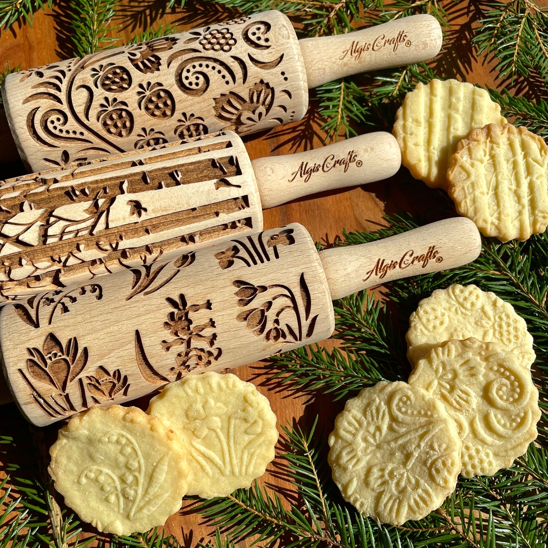 Embossed Rolling Pin Set SEASONS: Wooden Rollers for Cookies and ...