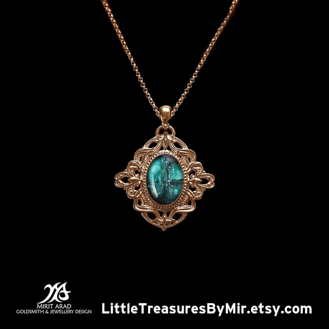 14 Karat Solid Red Gold Victorian Style Pendant, Green Tourmaline ...