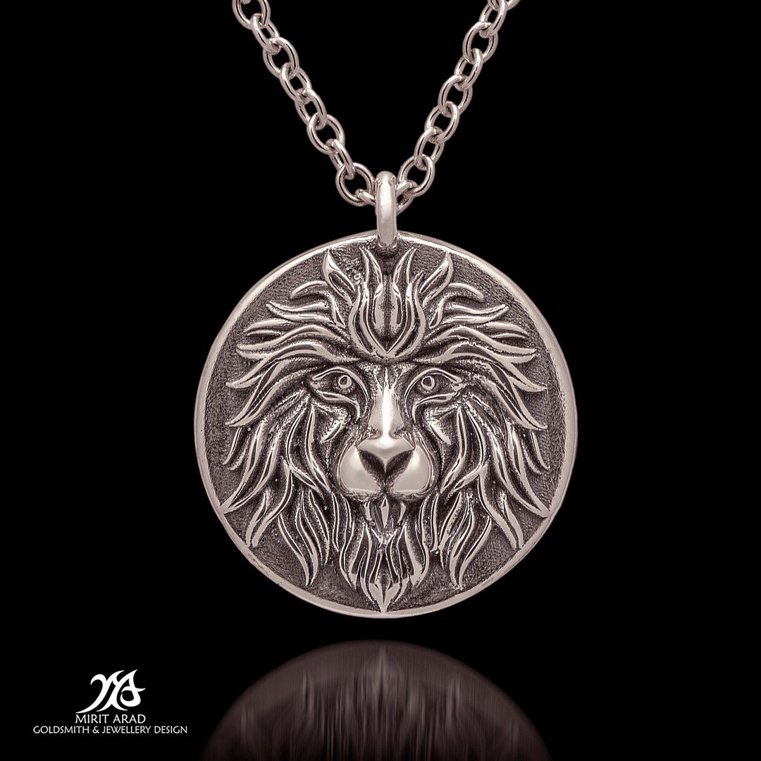 A 14 Karat White Gold Lion Head Coin Pendant, Leo Pendant, Majestic ...