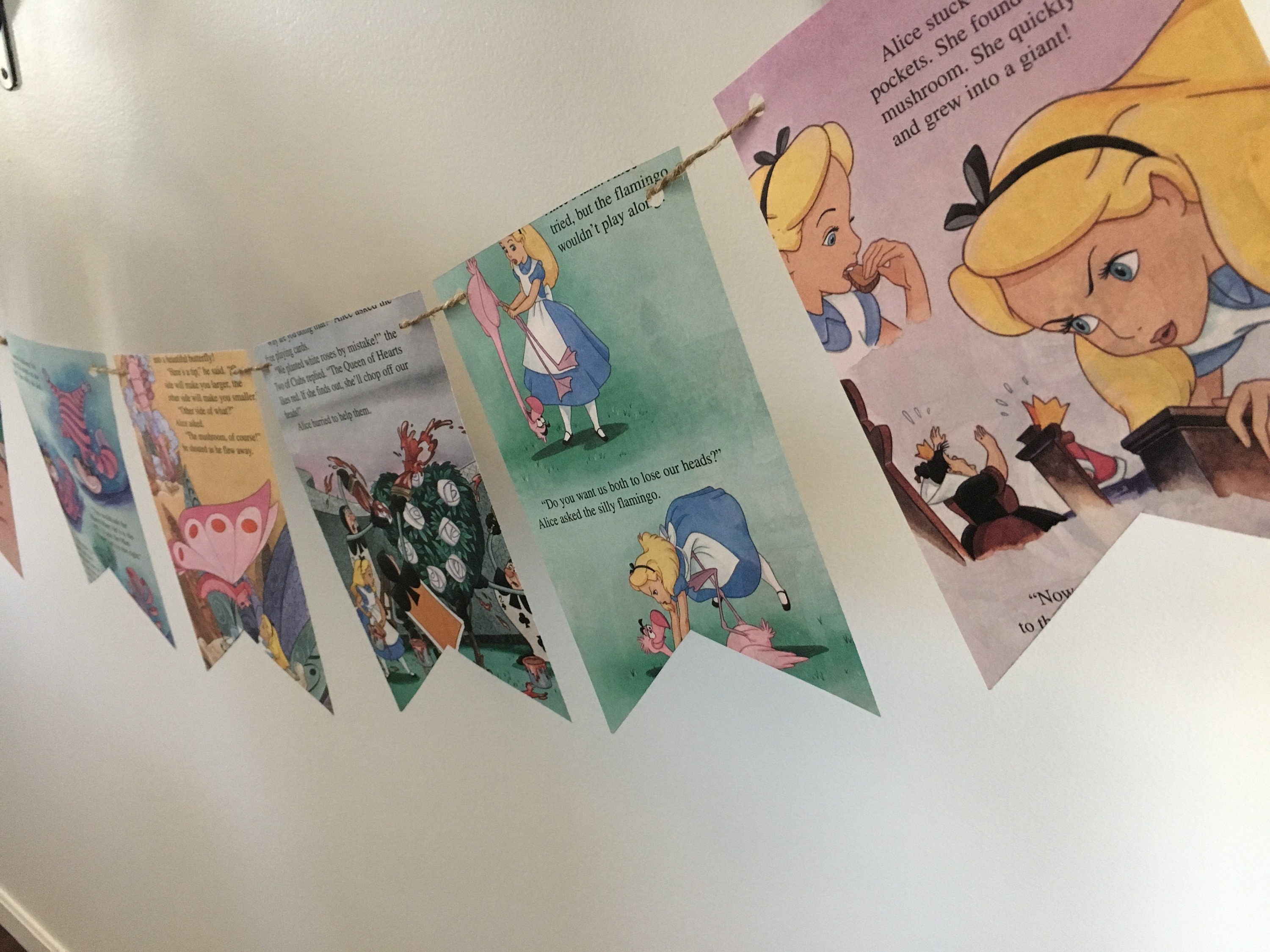 ALICE IN WONDERLAND Book Page Banner Bunting Garland | Etsy