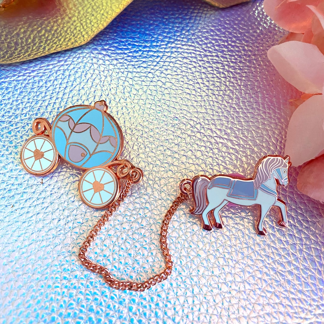 Carriage Collar Pin - Etsy