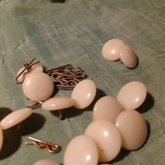 Antique boot and shoe buttons with pins/38 buttons an… - Gem