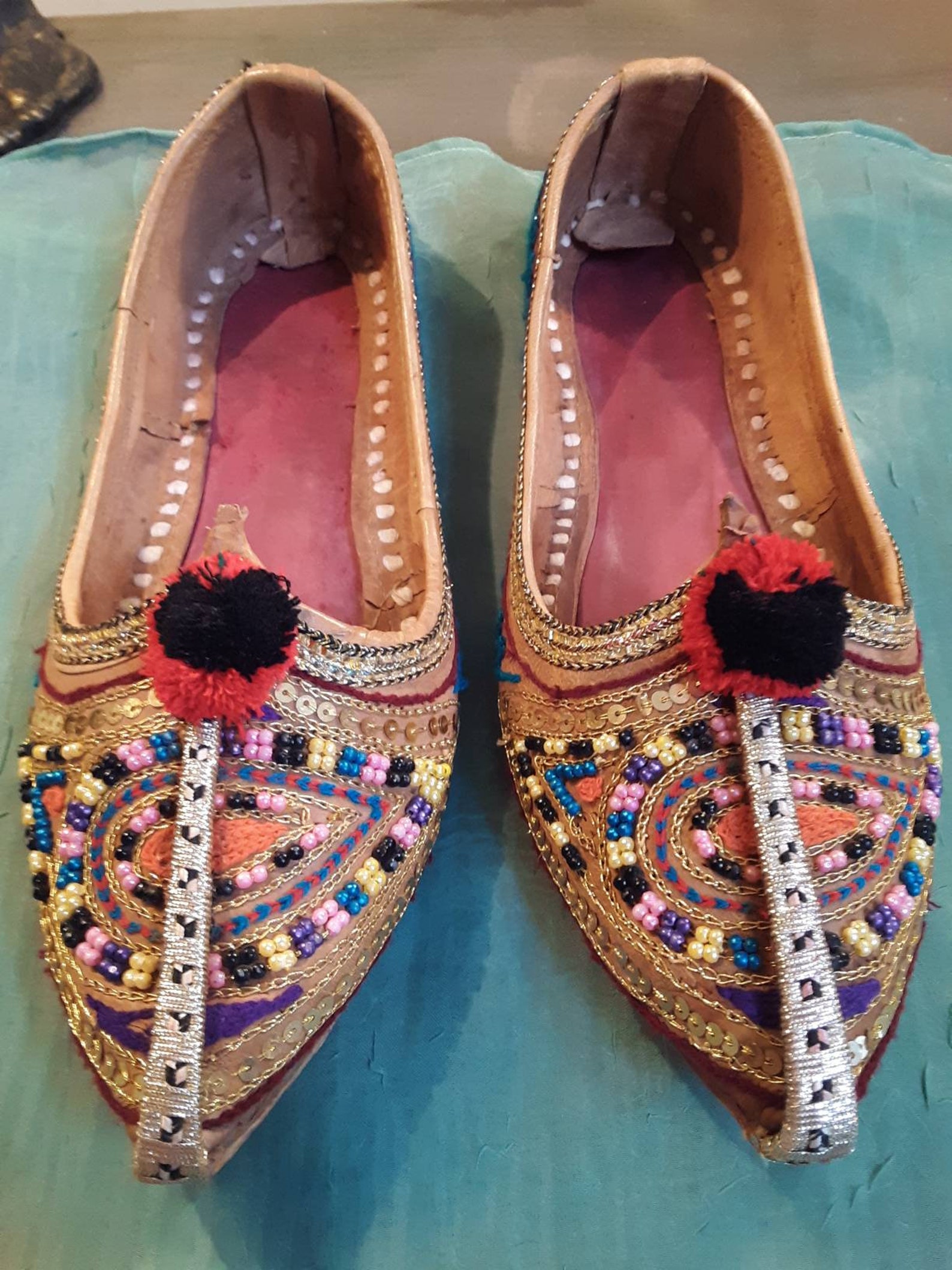 Vintage Jutti,mojari,indian Shoes. Unique, Beautiful and Ornate ...