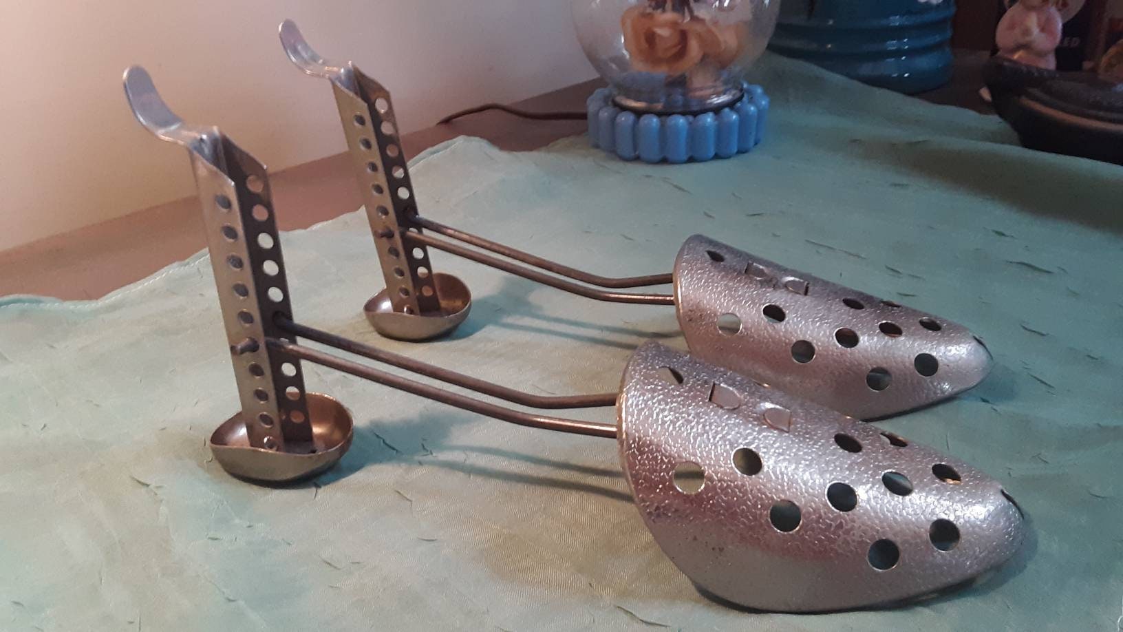 Vintage 1950's Ekco metal shoe savers | Etsy