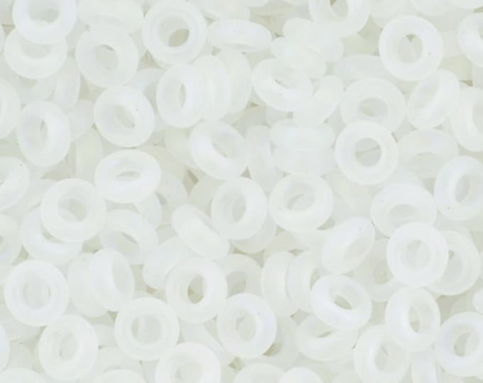 Demi Rounds, 8/o Toho Seed Bead, Transparent Rainbow Frosted Crystal ...