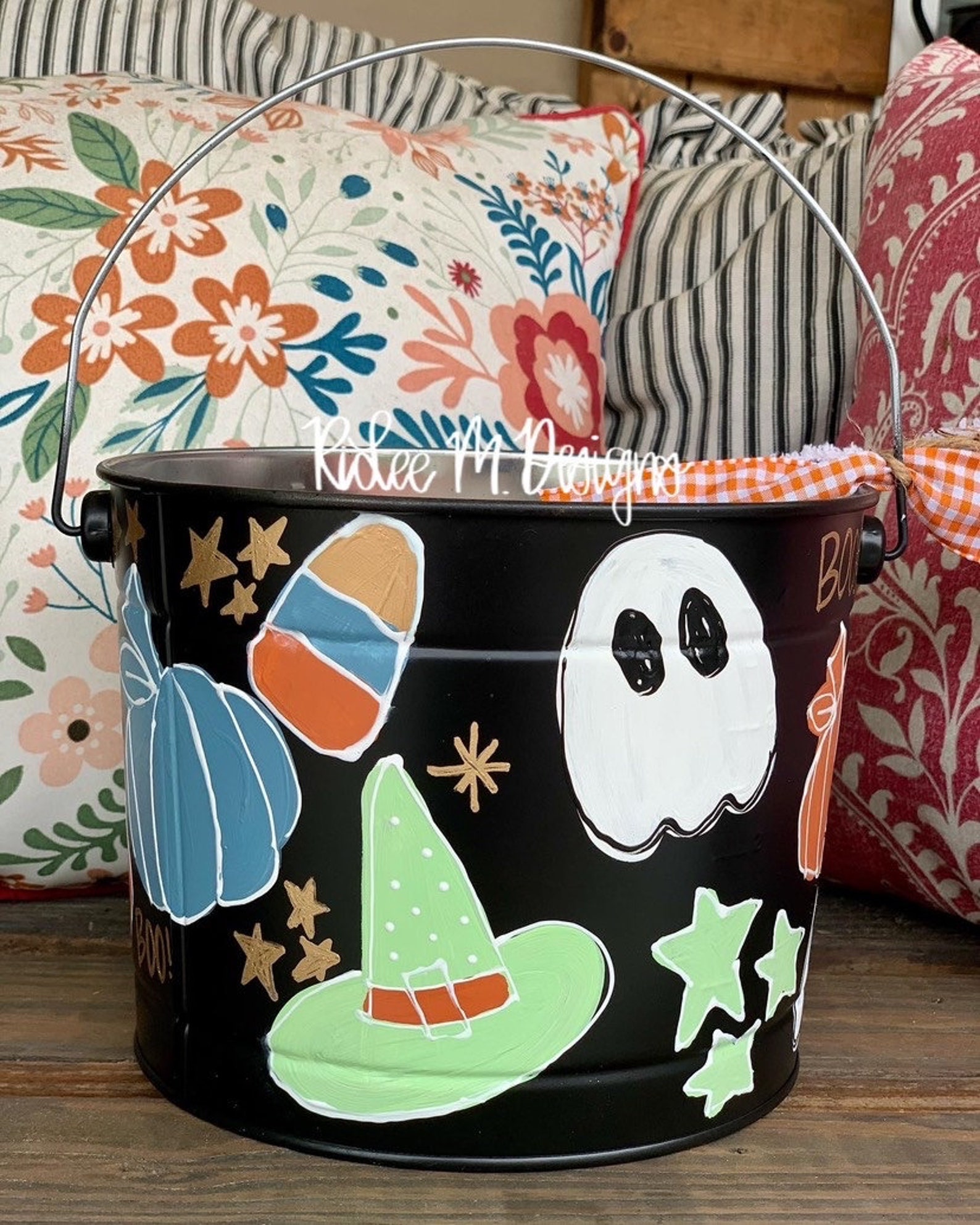 Trick or Treat Bucket Halloween Bucket Customized Bucket - Etsy