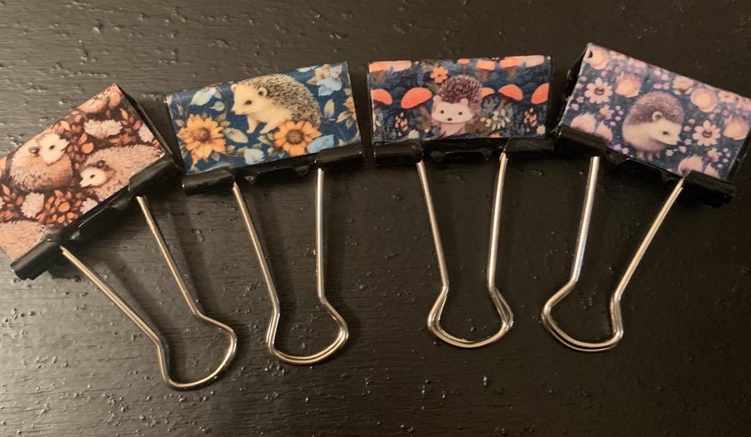 Hedgehogs in the Garden -set of 4 Med Binder Clips (sept 2024) - Etsy