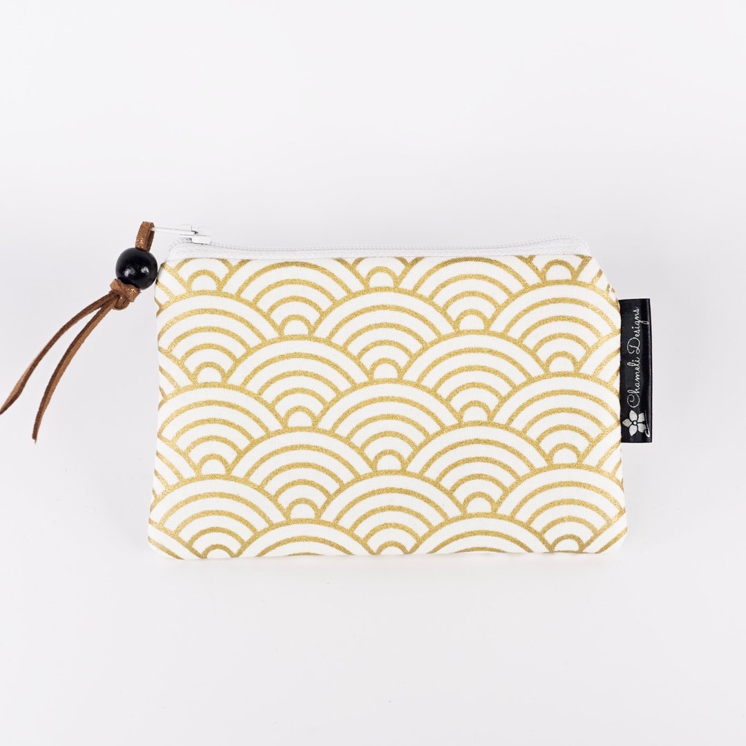 Minimal White Japanese Tiny Wallet, Elegant Geometric Seigaiha Coin ...