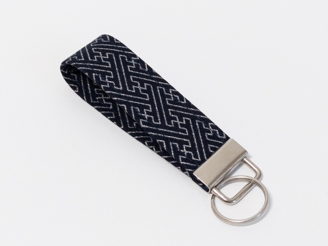Japanese Sayagata Key Fob, Blue Silver Traditional Japanese Key Fob ...