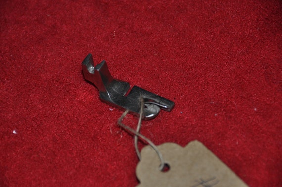 Vintage Singer Feller Foot - Etsy