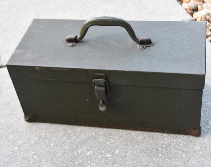 Vintage Craftsman Tool Box - Etsy