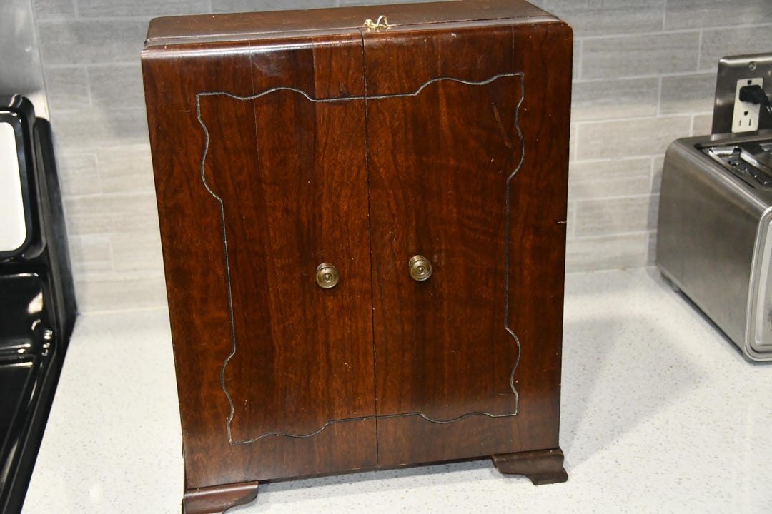 Vintage Standing Rogers Silverware Cabinet - Etsy