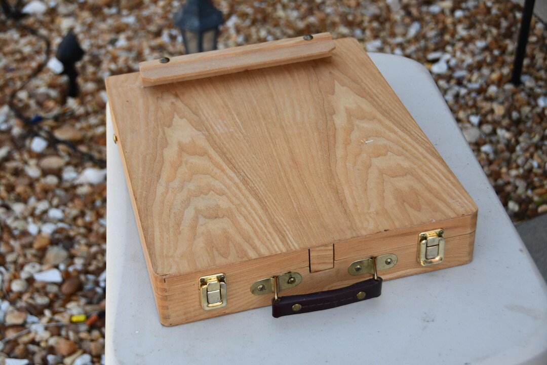 Artist Carry Box With Built in Easel - Etsy