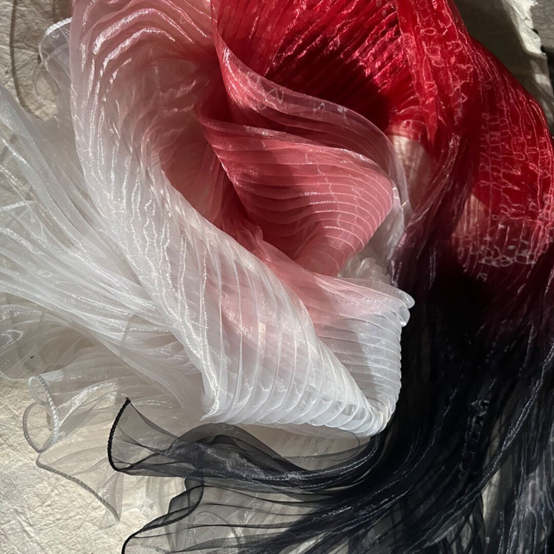 Red Black Gradient Pleated Organza Fabric Laser Plisse Fabric Accordion ...