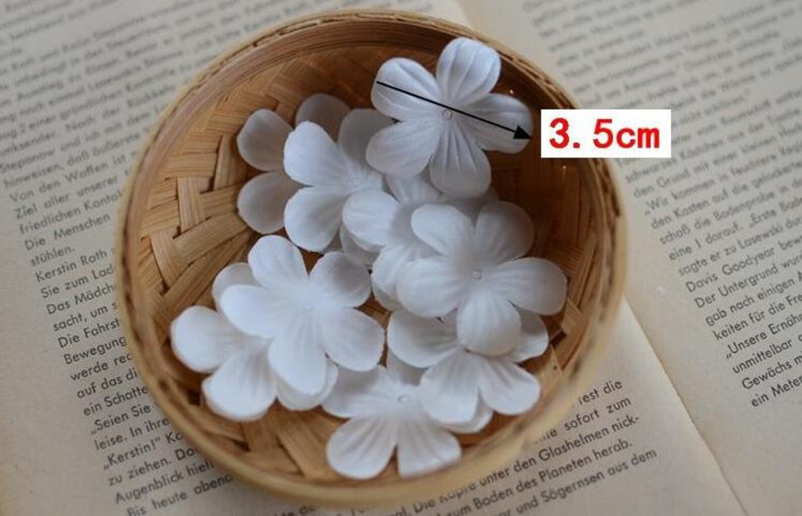 200pcs 2-3.5cm Ivory Craft Appliques Patches for Dress - Etsy