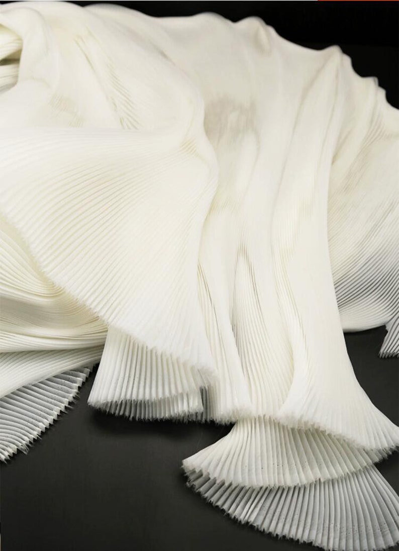 White Pleated Organza Fabric Plisse Fabric Accordion Crimping Wrinkle ...