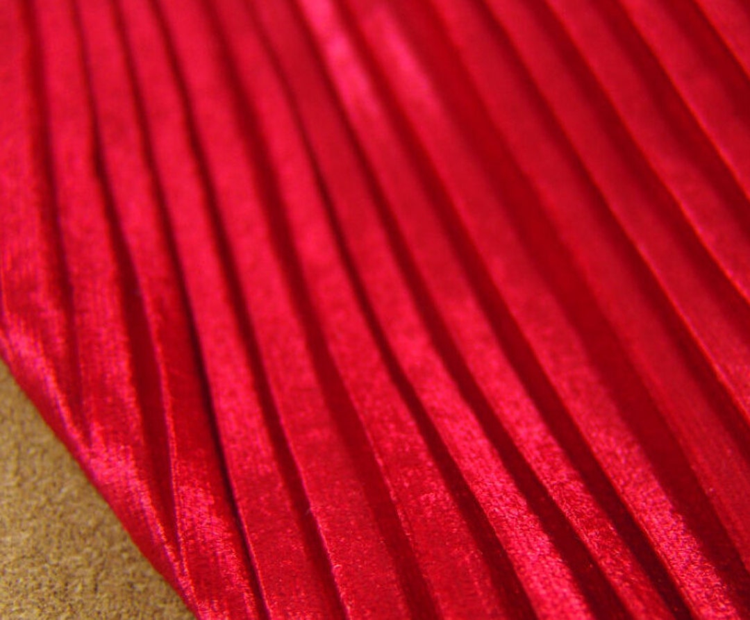 2 Meters 150cm 59.05" Width Red Soft Crumple Accordion Pleated Pleuche ...