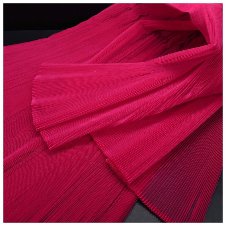 Rose Red Organ Pleated Hard Mesh Fabric Plisse Fabric Accordion ...