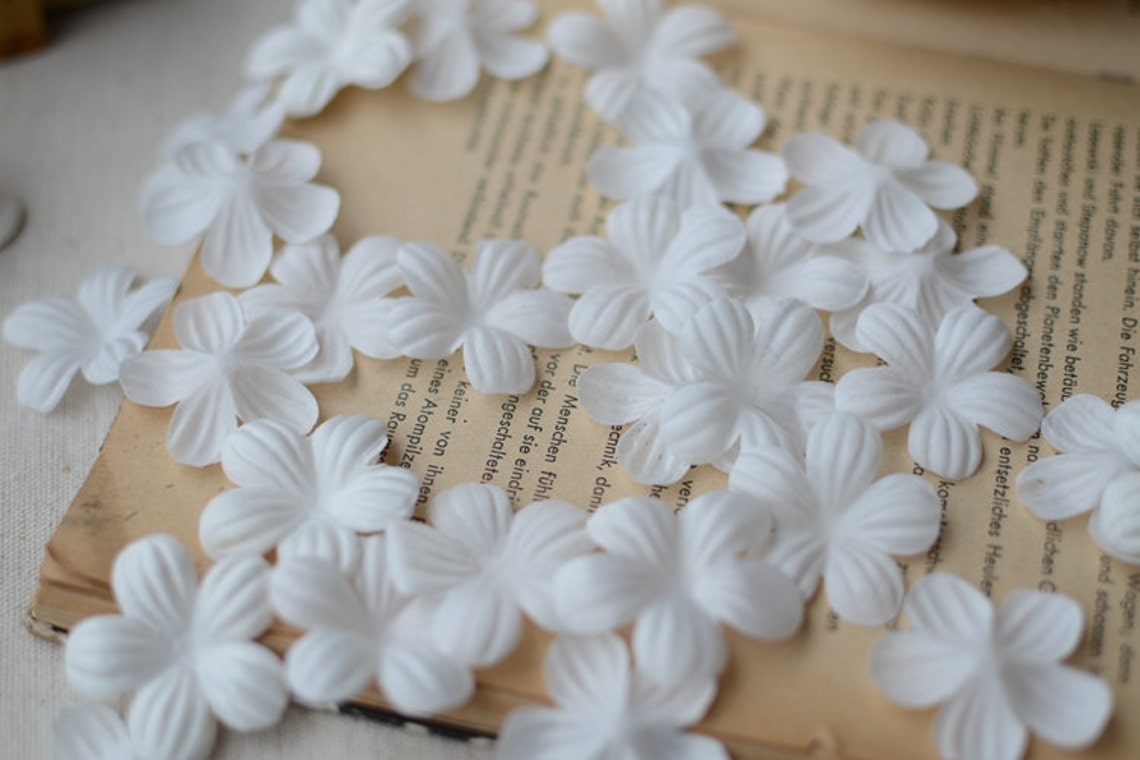 200pcs 2-3.5cm Ivory Craft Appliques Patches for Dress - Etsy