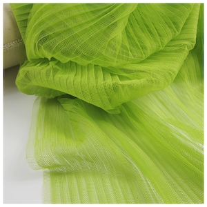 Grass Green Ruffle Pleated Mesh Fabric Crinkle Accordion Pleated Tulle ...