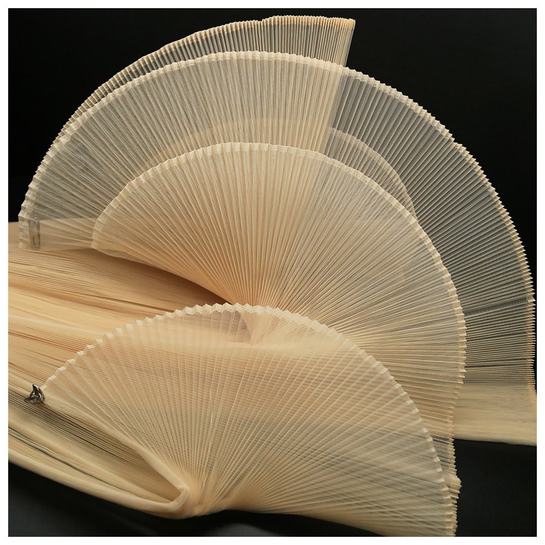 Light Yellow Organ Pleated Hard Mesh Fabric Plisse Fabric Accordion ...