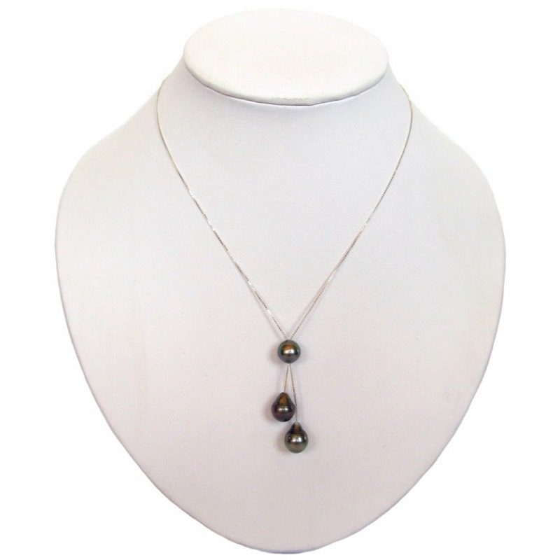 Three Pearl Necklace - Etsy
