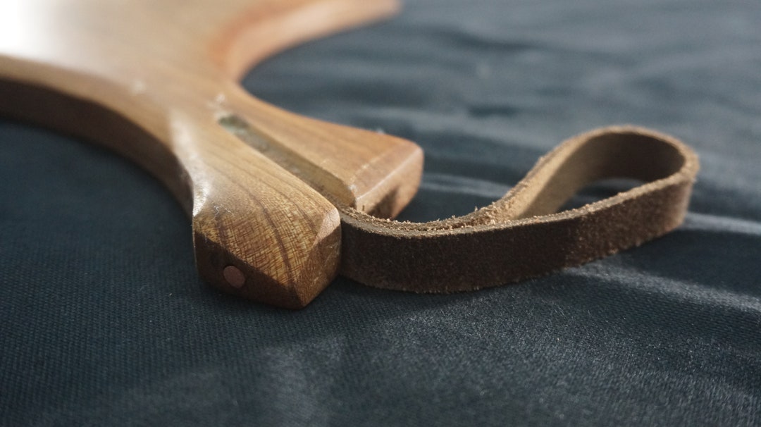 Elm Charcuterie Serving Paddle. Natural Edged With Handle and Leather ...