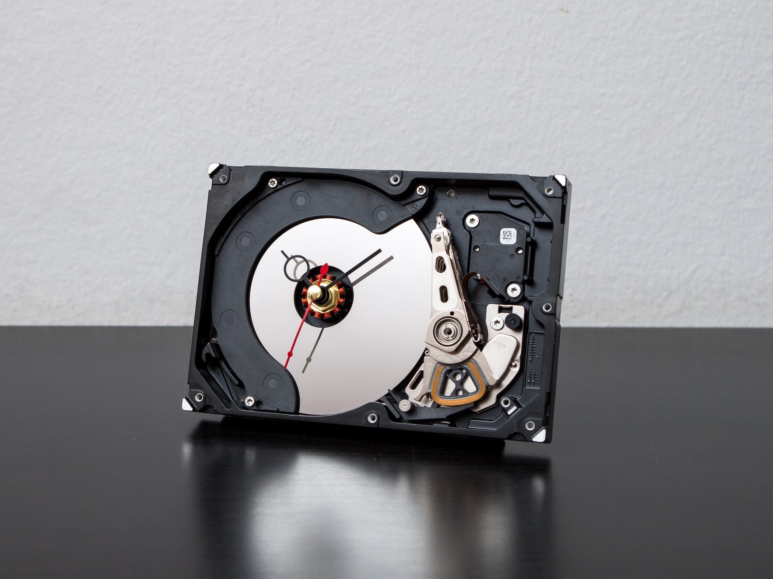 Hard Drive Clock - Husband Gift - Boyfriend Gift - Unique Desk Clock ...