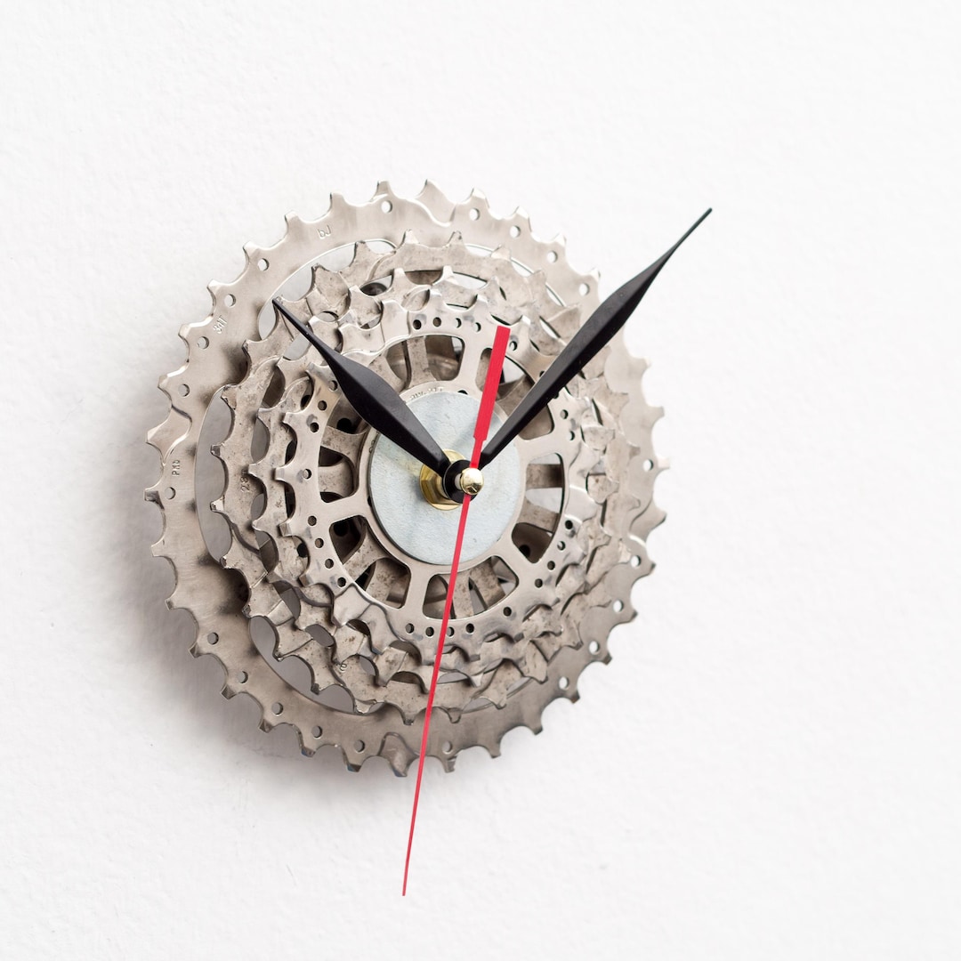 Metal Bike Gear Clock, Unique Bike Clock, Small Steampunk Wall Clock - Etsy