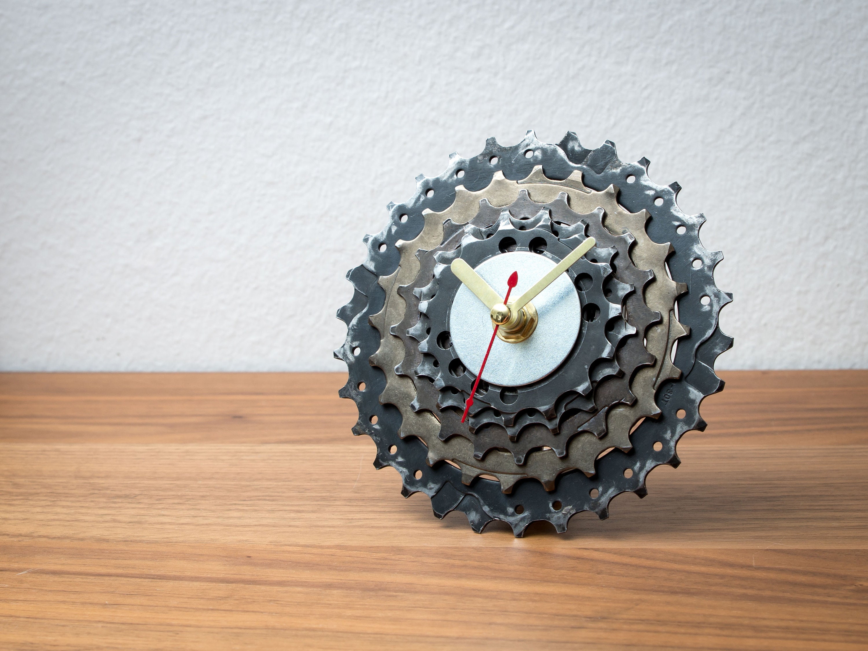 Bike Gear Desk Clock, Bicycle Clock Gift, Cyclist Boyfriend or Husband ...