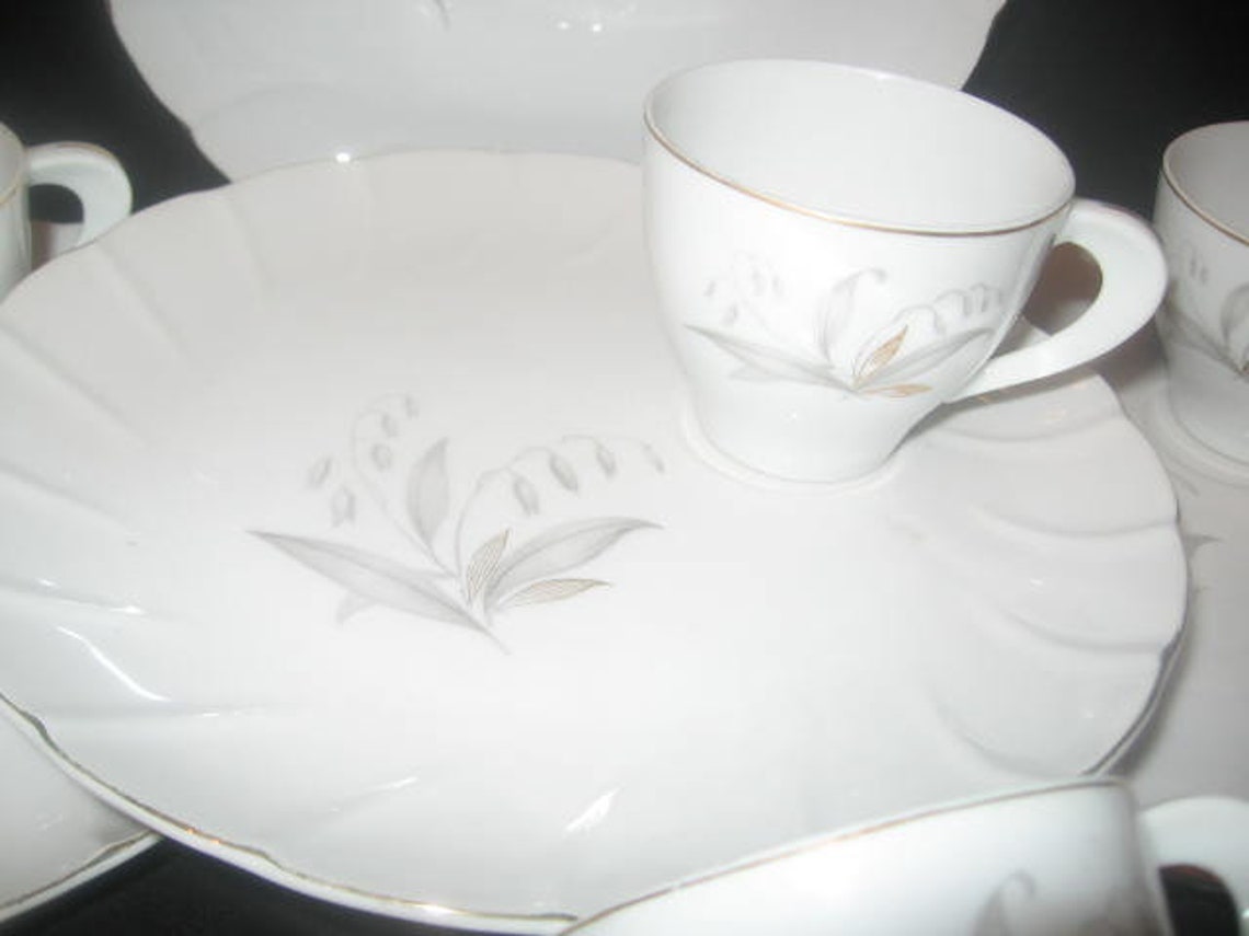 Kaysons Fine China Made in Japan/kaysons Golden Rhapsody/leaf Pattern ...