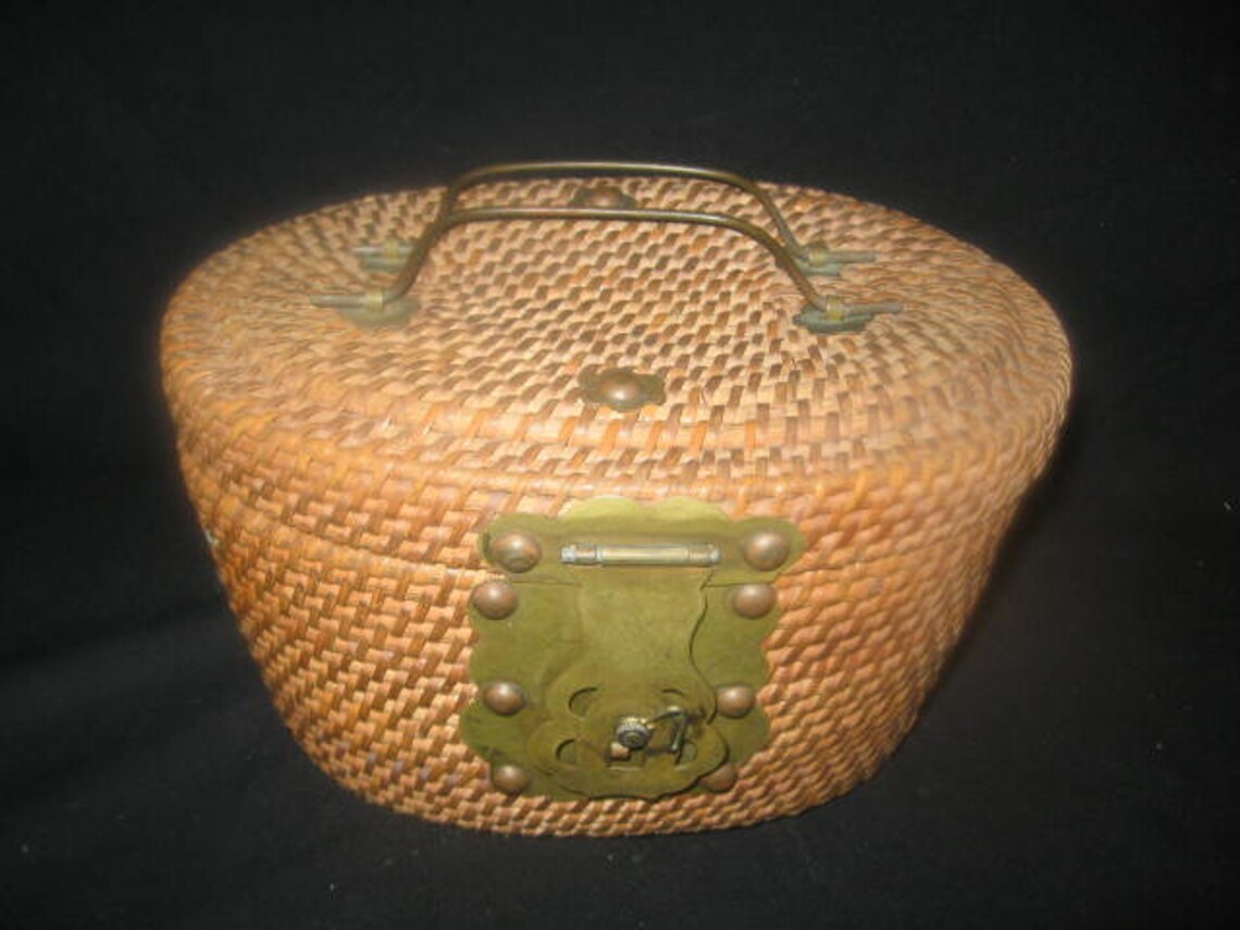 Vintage Straw Bucket Handbag With Metal Attachments/straw Handbags ...