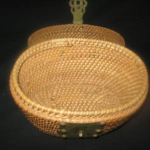 Vintage Straw Bucket Handbag With Metal Attachments/straw Handbags ...