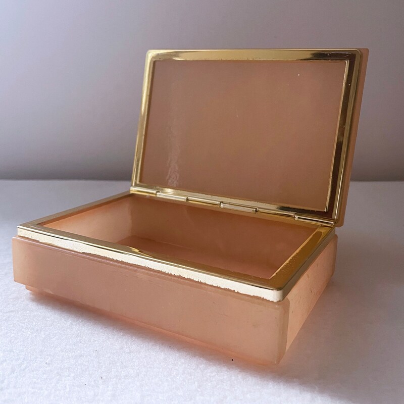 Alabaster Box - Etsy