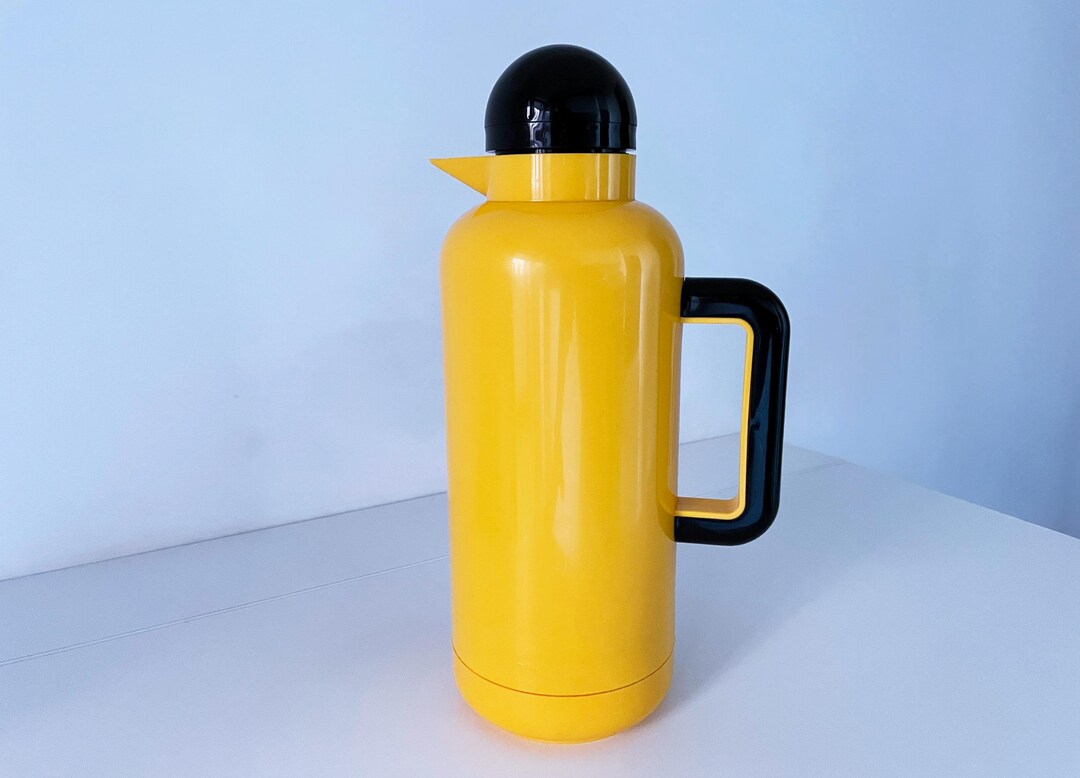 1980's Yellow papillon Thermos Designed by Furio Minuti for Guzzini 1 ...