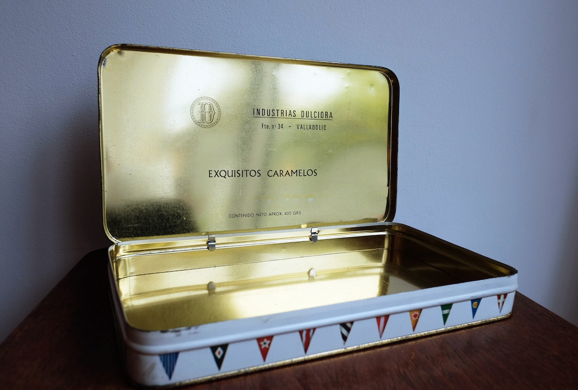 1950's Spanish Candy Company dulciora Tin Box - Etsy UK