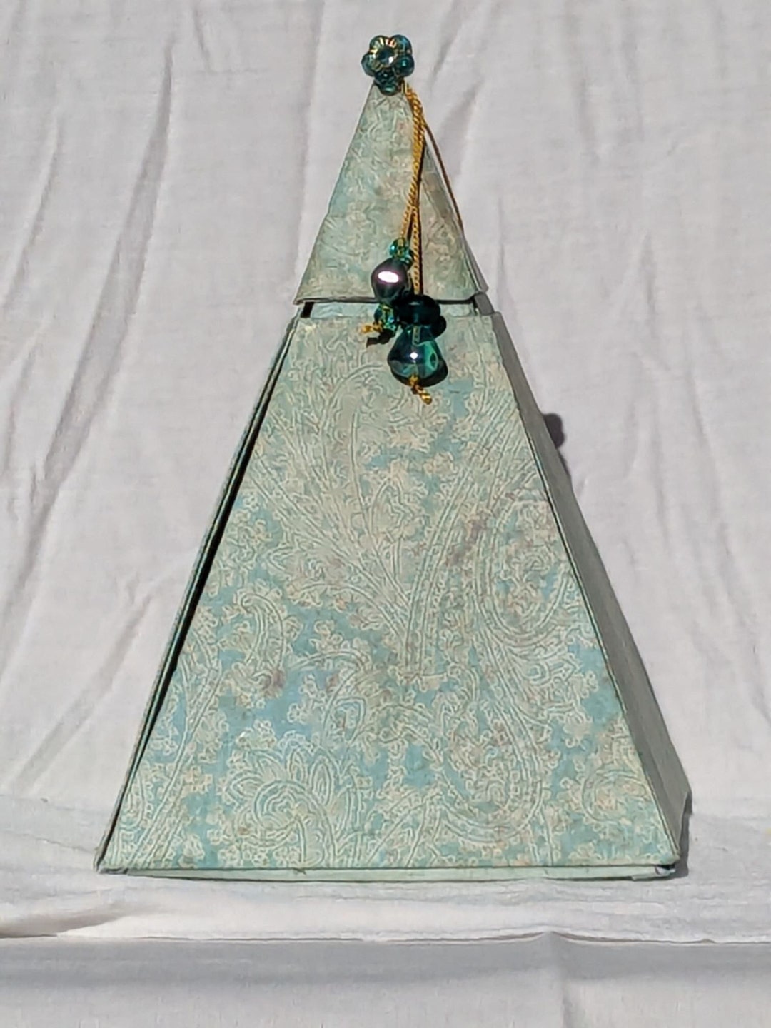 Pyramid Exploding Gift Box - Etsy