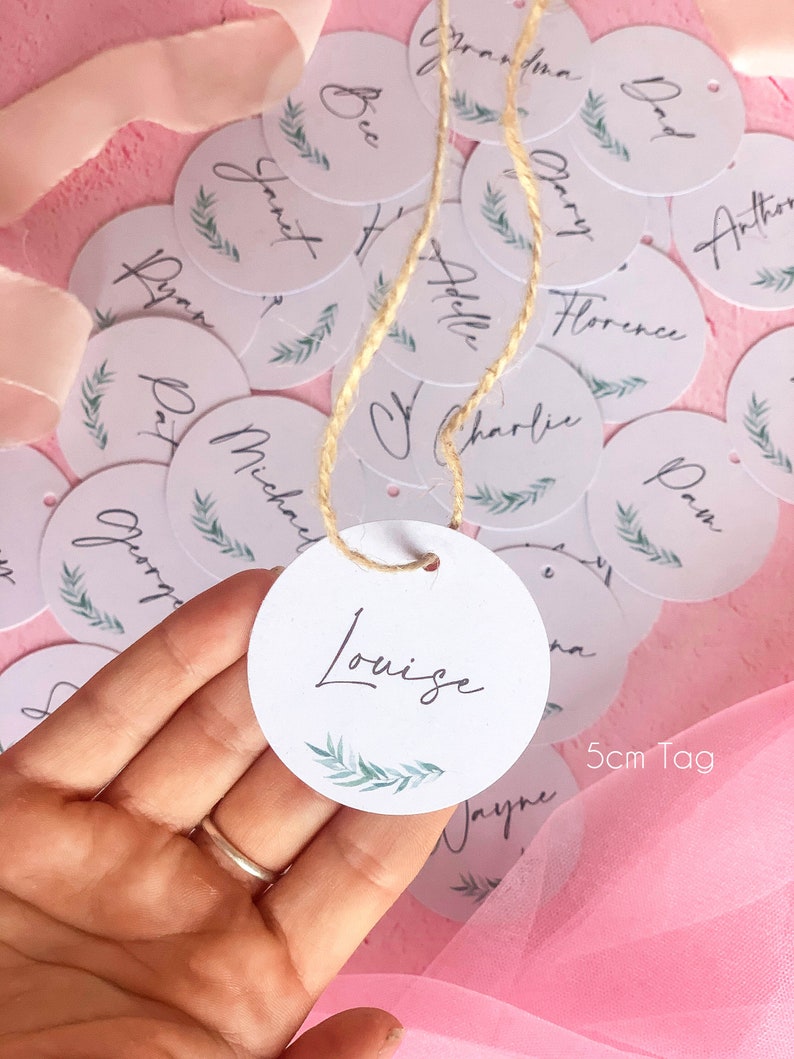 Round Name Tags Personalised Wedding Name Tags Circle Place - Etsy UK