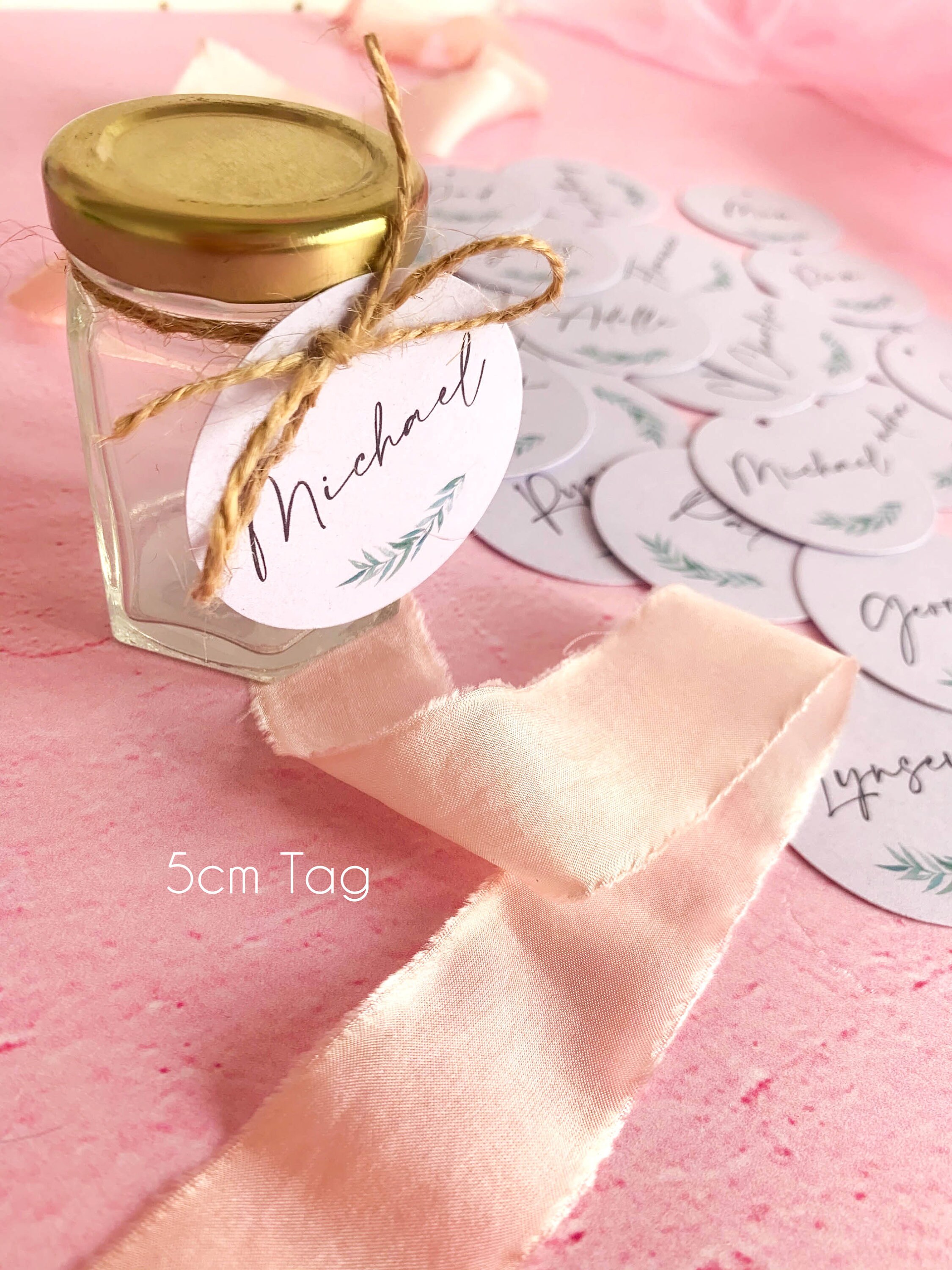 Round Name Tags Personalised Wedding Name Tags Circle Place - Etsy UK